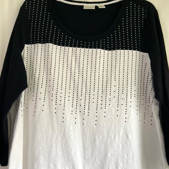 Chico’s Zenergy | Tops | Zenergy By Chicos Black And White Bedazzled ...